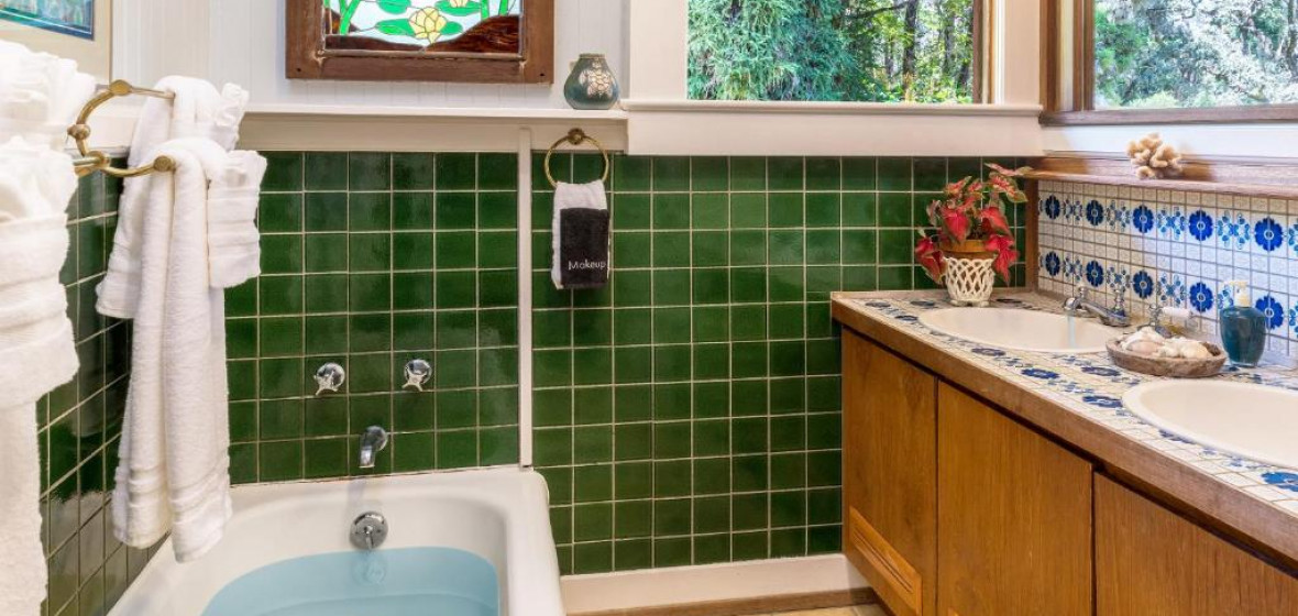 Volcano Village Estates, Island of Hawai'i (Hawaii), United States of ...