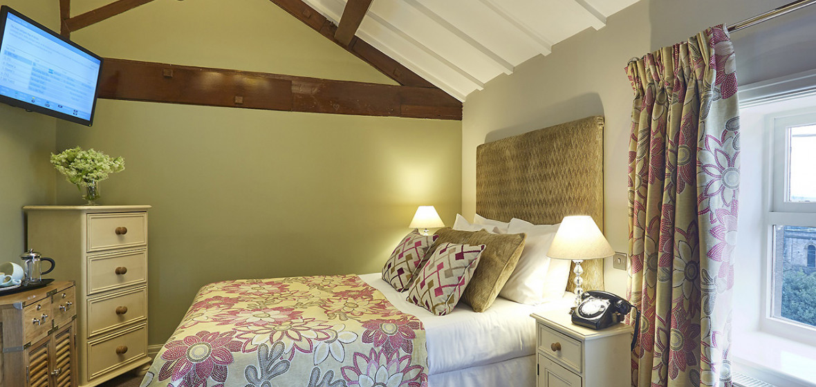 The White Hart at Lydgate, Manchester Review | The Hotel Guru