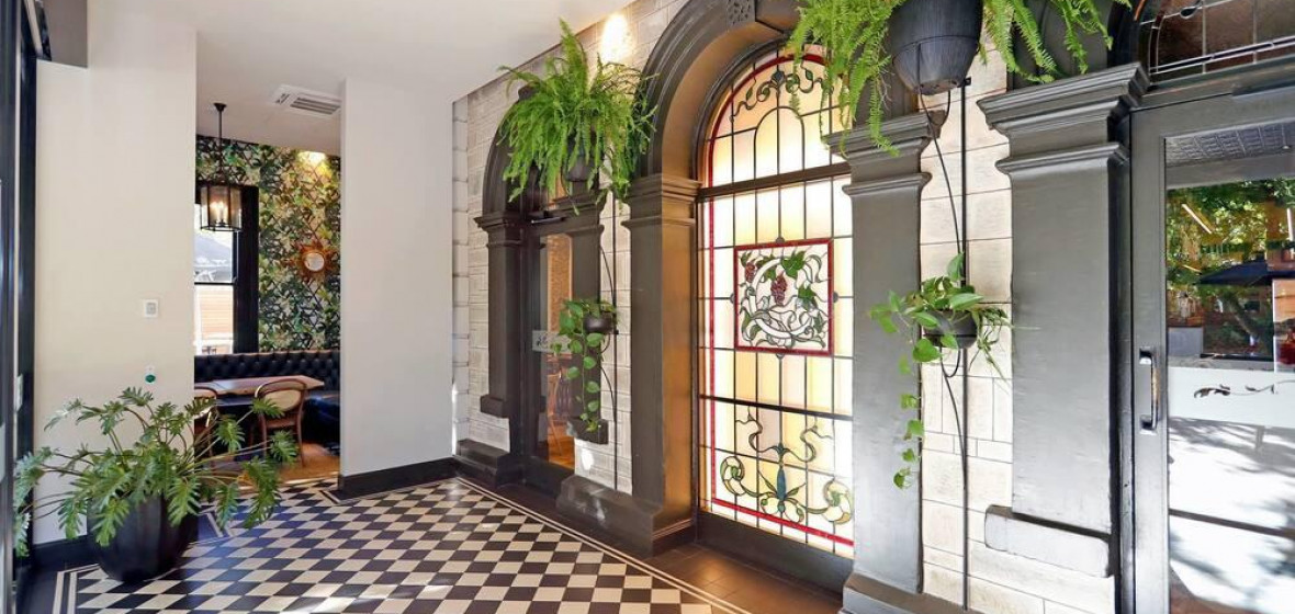 The Crafers Hotel, South Australia, Australia. Expert reviews and ...