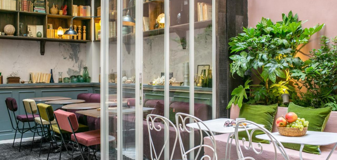 La Planque, Paris (Gare du Nord), France. Expert reviews and highlights ...