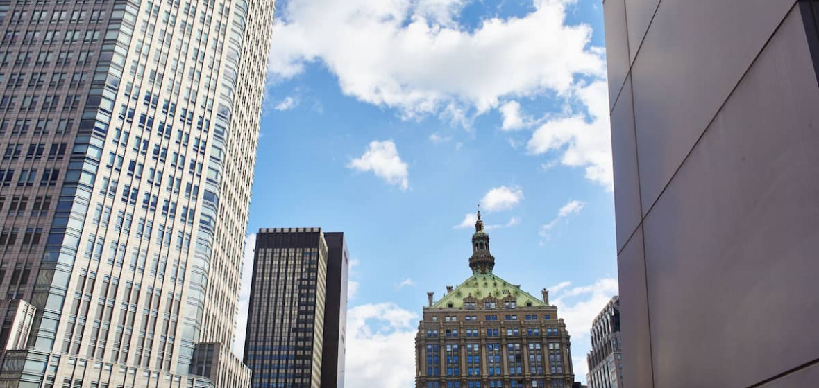 The Gotham, New York Review | The Hotel Guru