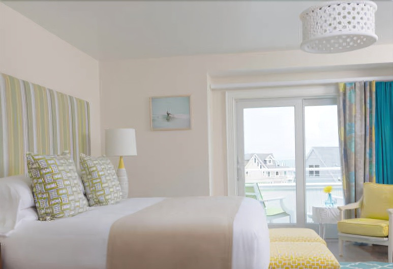 The Break, Rhode Island Review | The Hotel Guru