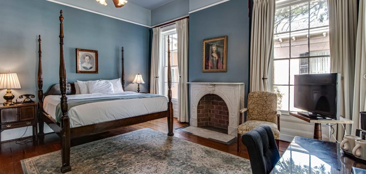 Malaga Inn, Mobile Review | The Hotel Guru