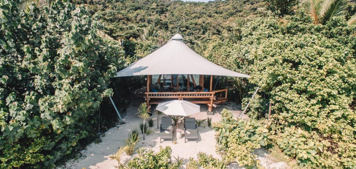 Bawah Reserve, Indonesia (Bawah Island). Expert reviews and highlights ...