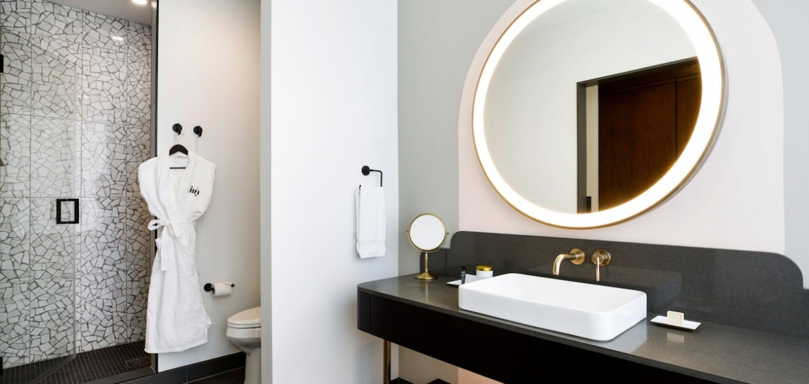 Hotel Indy, Indianapolis, United States of America. Expert reviews and ...