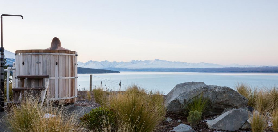 Mt Cook Lakeside Retreat, South Island Review | The Hotel Guru