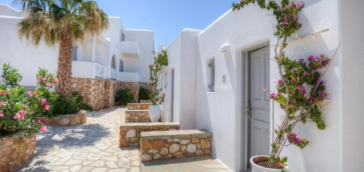 Andronis Minois, Paros Review | The Hotel Guru
