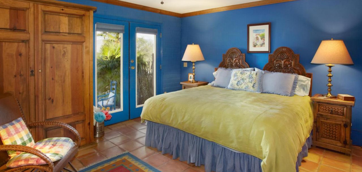 Cactus Cove, Tucson (Arizona), United States of America. Expert reviews ...