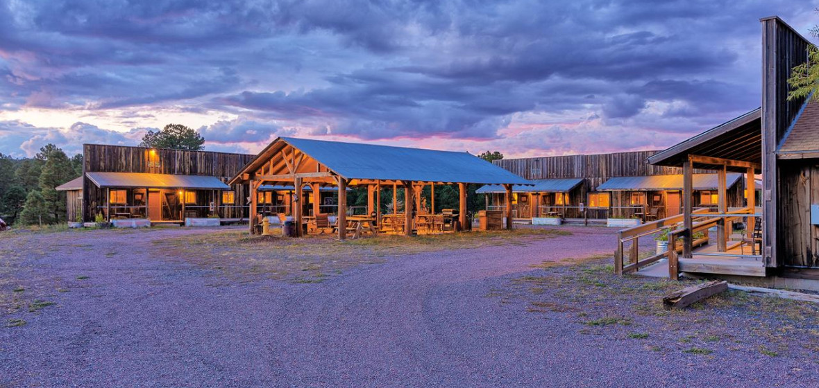 Trappers Rendezvous, Williams Review | The Hotel Guru