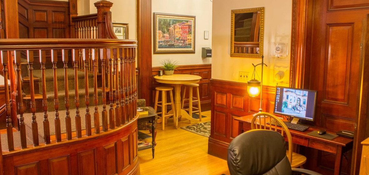 Beacon Inn, Boston Review | The Hotel Guru