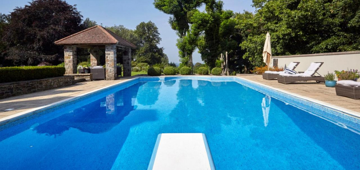 The Den at Backwell Down, Somerset. Expertenbewertungen und Highlights ...