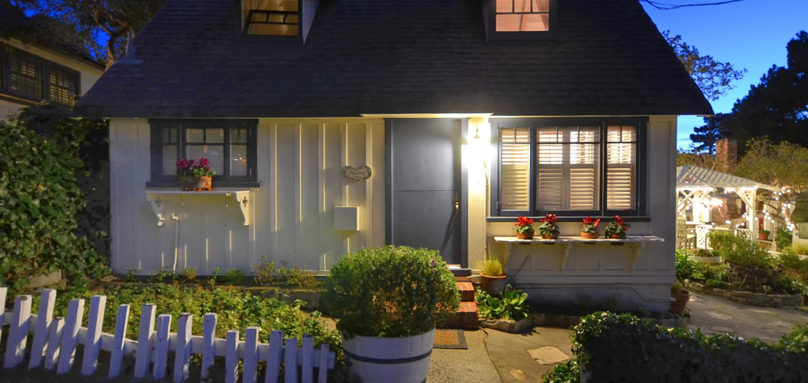 Lamp Lighter Inn, Carmel Review | The Hotel Guru