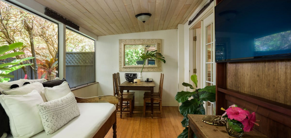 Paia Inn, Maui Review | The Hotel Guru