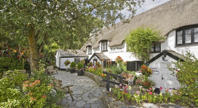 The Cott Inn, Devon Review | The Hotel Guru