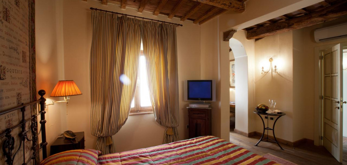 Da Caino, Tuscany Review | The Hotel Guru