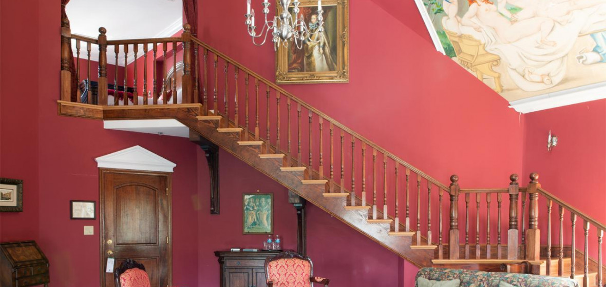 Wedmore Place, Williamsburg Review | The Hotel Guru