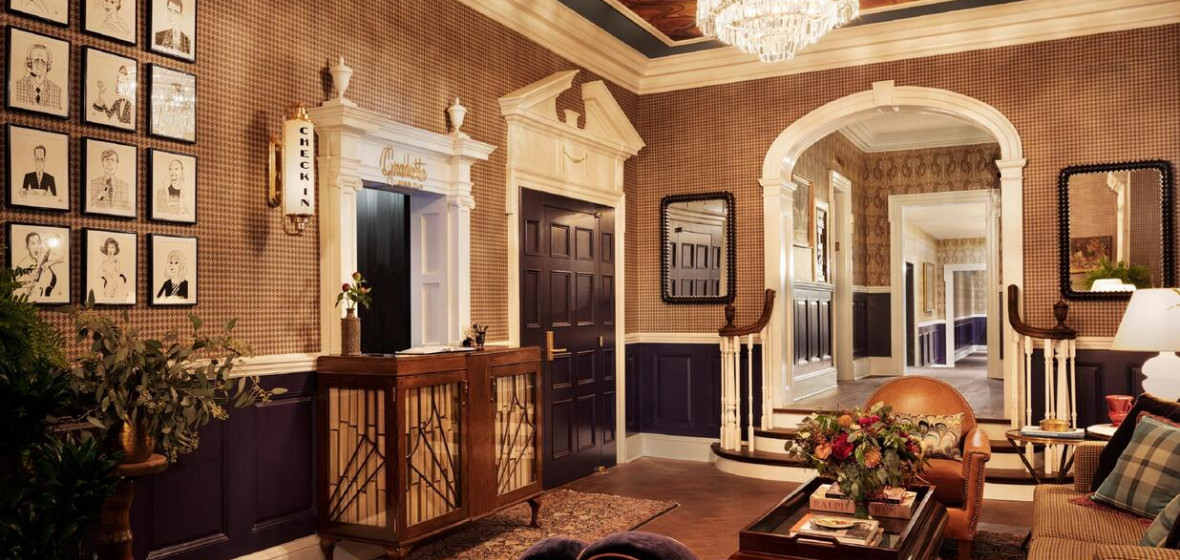 Graduate Evanston, Illinois Review | The Hotel Guru