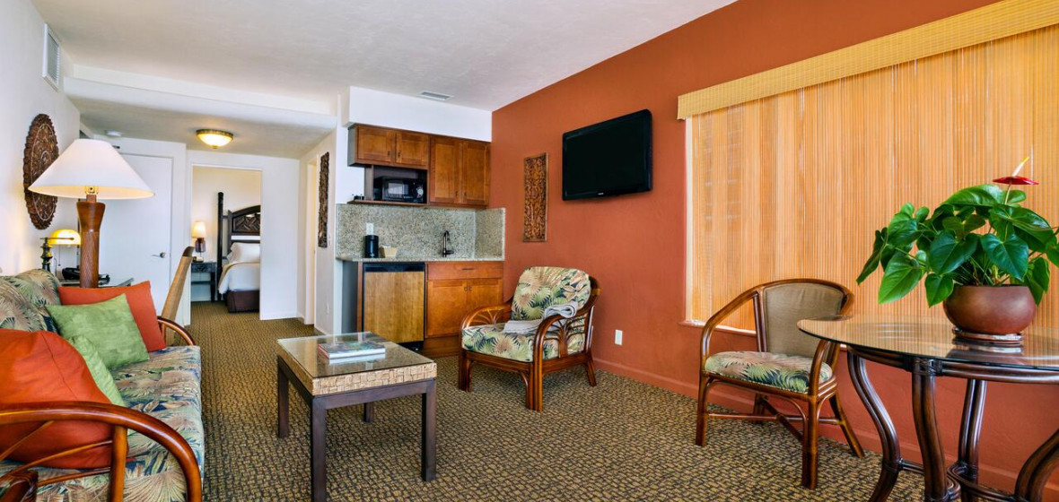 Pantai Inn, San Diego Review | The Hotel Guru