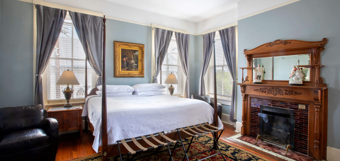 Foley House Inn, Savannah (Georgia), United States of America. Expert ...