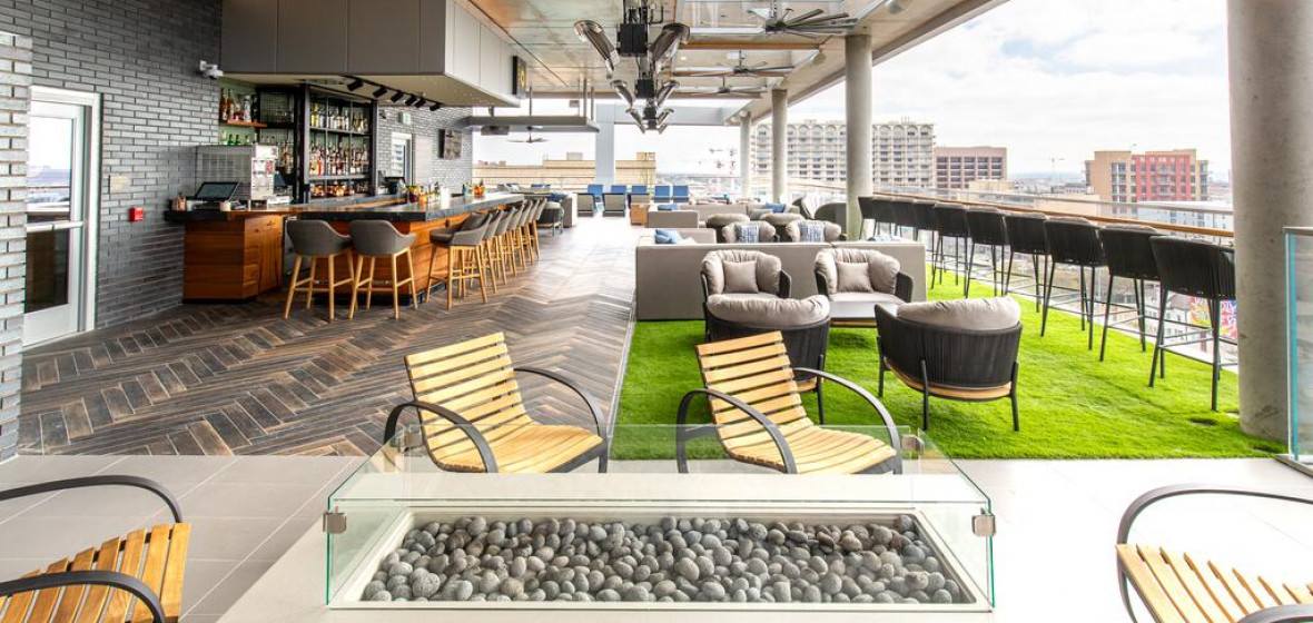 The Otis, Austin Review | The Hotel Guru