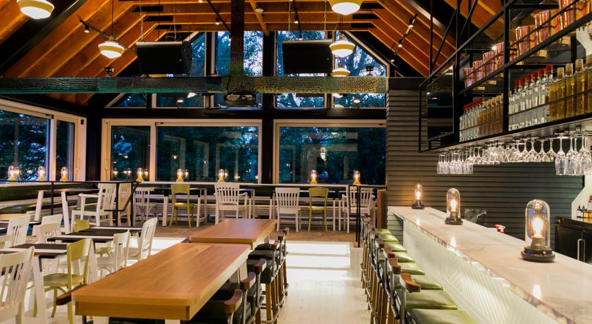 Drake Devonshire, Wellington, Ontario Review | The Hotel Guru