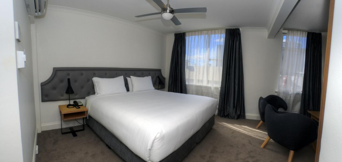 Pensione Hotel, Perth Review | The Hotel Guru