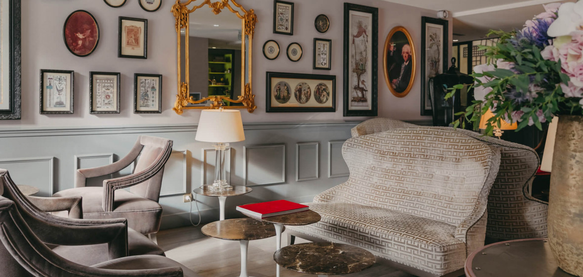 La Maison Favart, Paris Review | The Hotel Guru