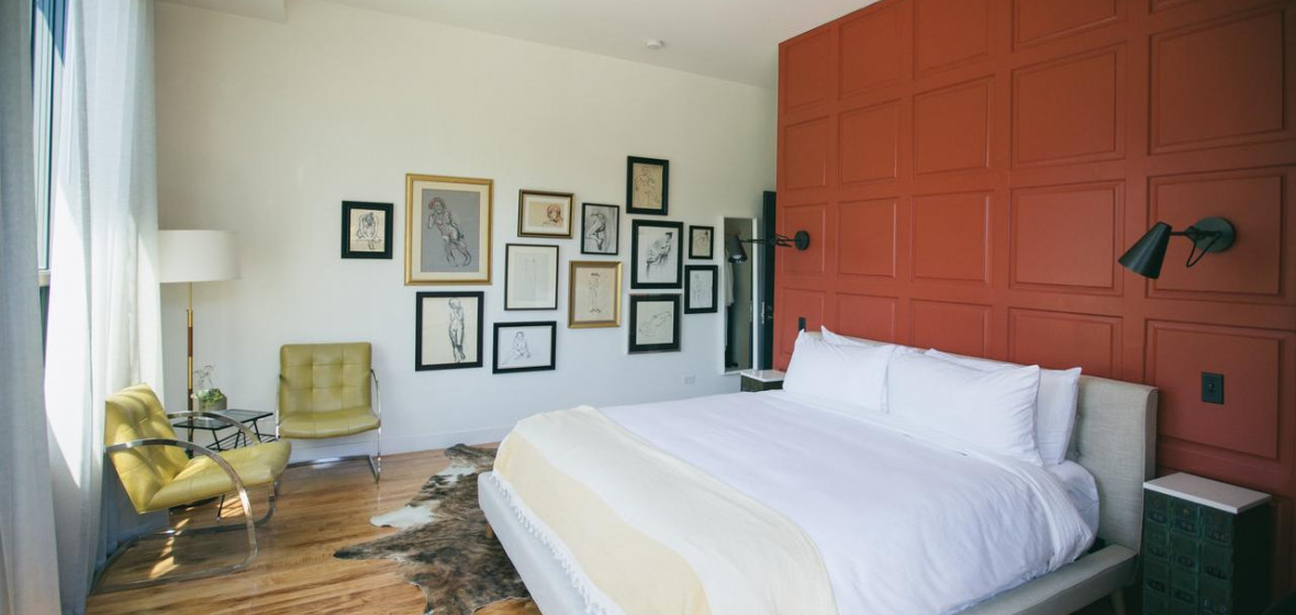 The Publishing House, Chicago Review | The Hotel Guru