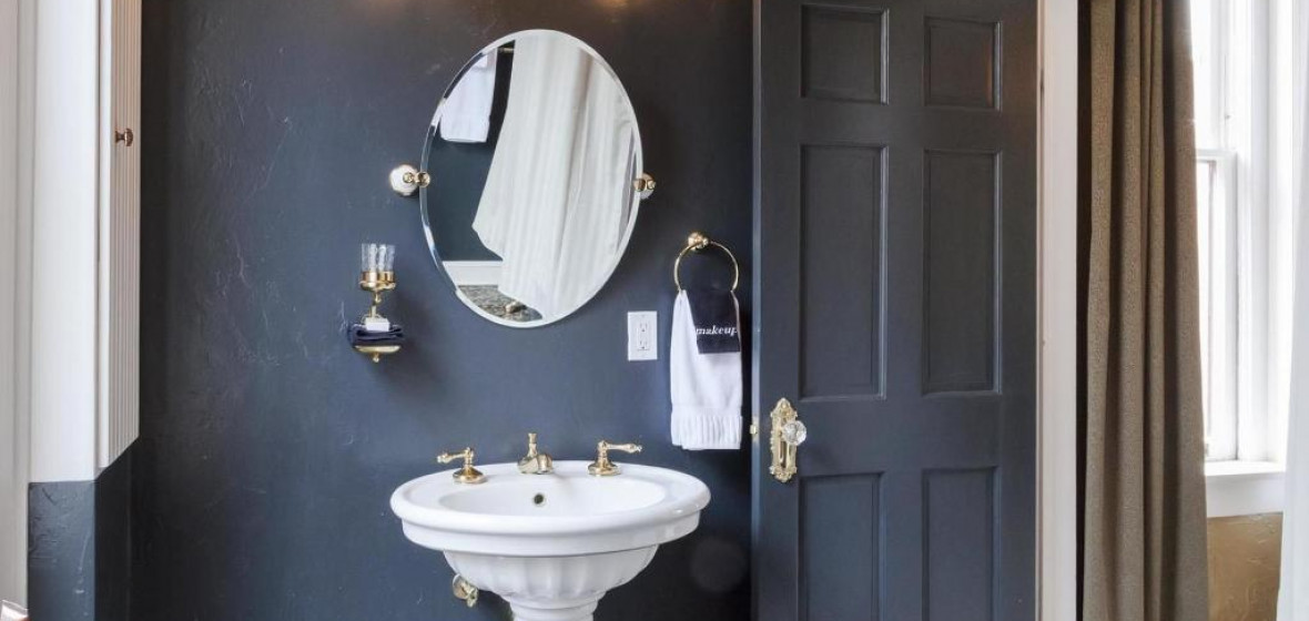 Patterson Inn, Denver Review | The Hotel Guru