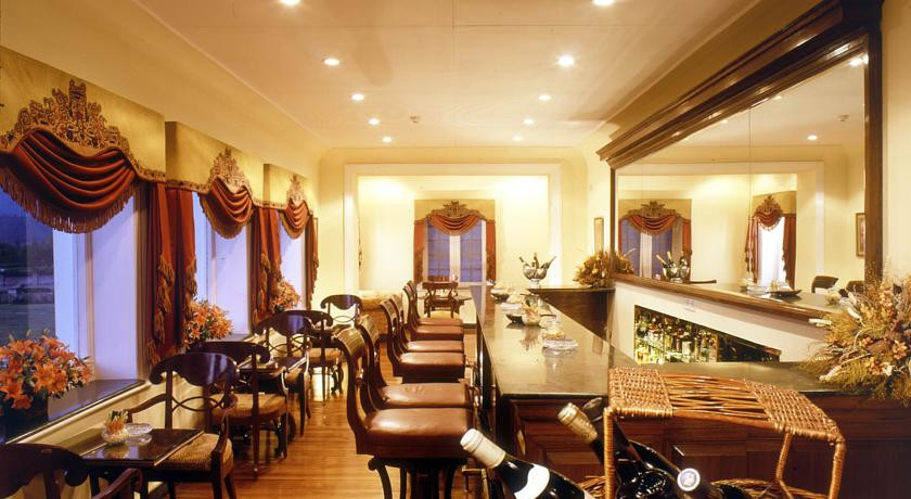 The Lalit Grand Palace, Srinagar Review | The Hotel Guru