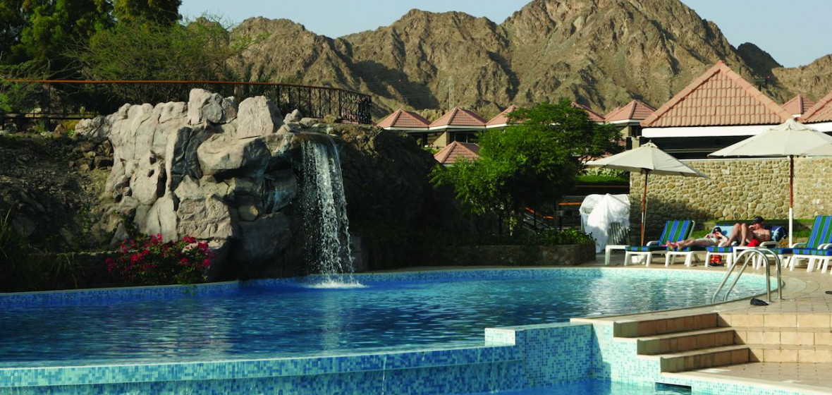 Hatta Fort Hotel, Dubai Review | The Hotel Guru