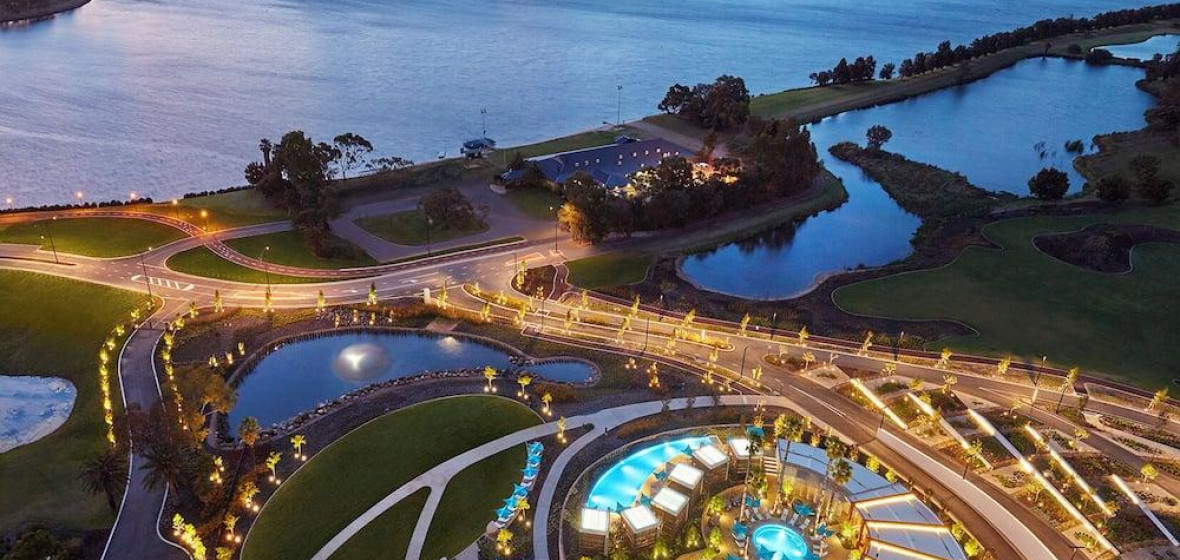 Crown Towers, Perth (Western Australia), Australia. Expert reviews and ...