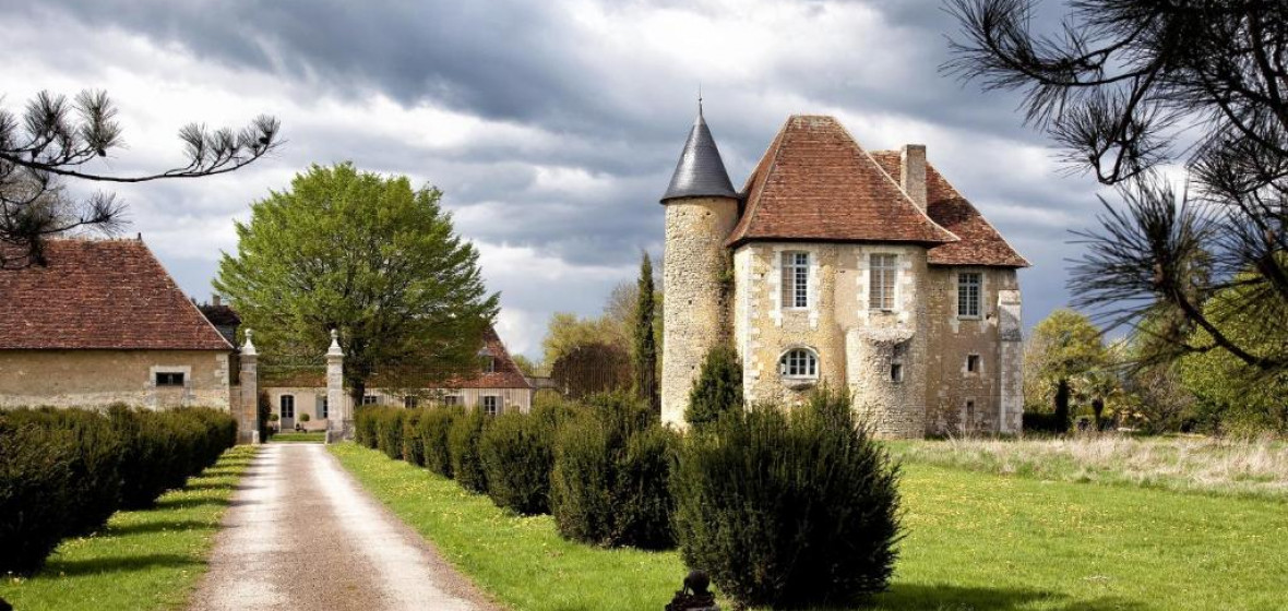 Chateau de Saint Georges, Bourges (Loire Valley), France. Expert ...