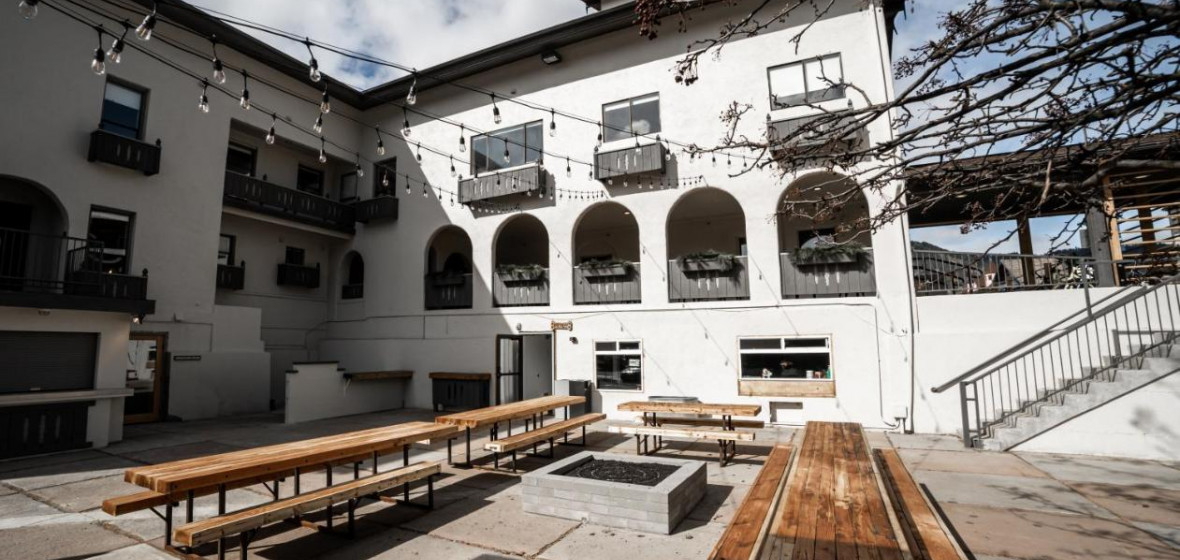 LOGE Leavenworth Downtown, Leavenworth Review | The Hotel Guru