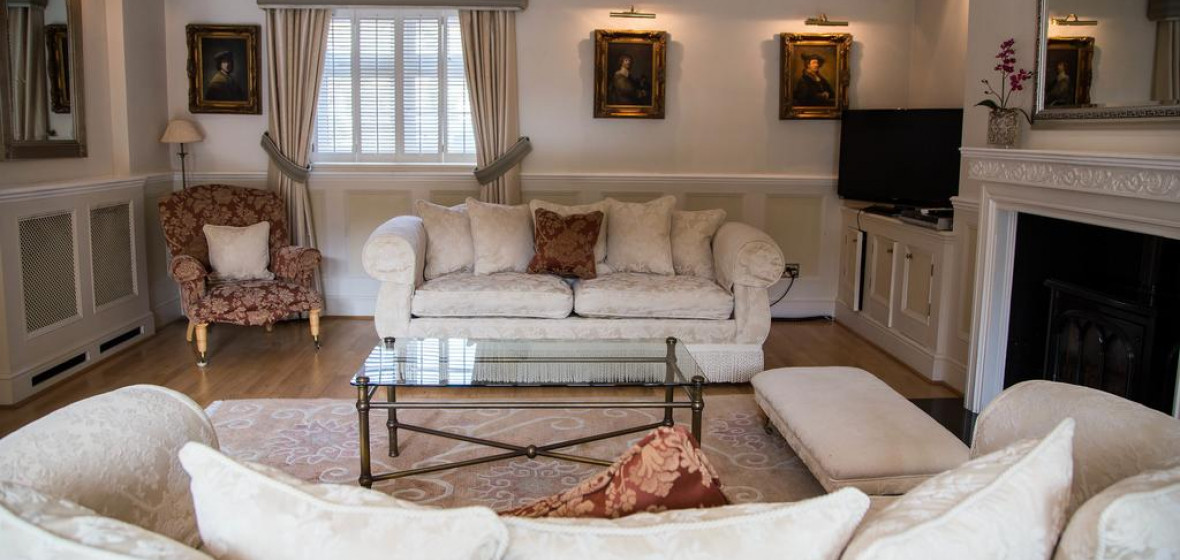 The Lord Bute, Christchurch Review | The Hotel Guru
