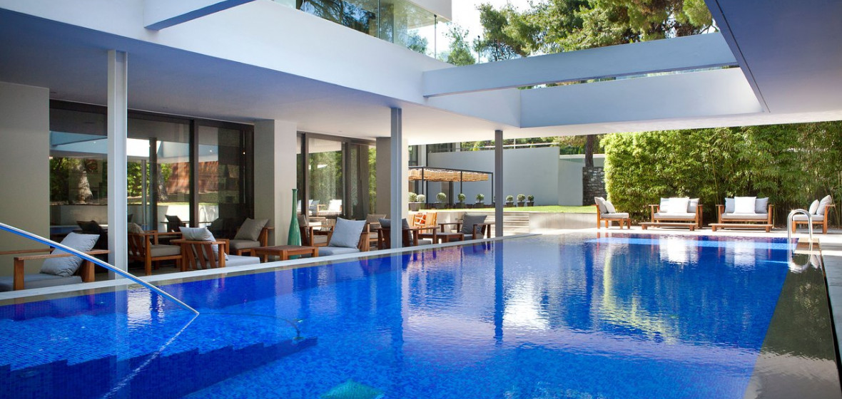 Life Gallery, Athens Review | The Hotel Guru