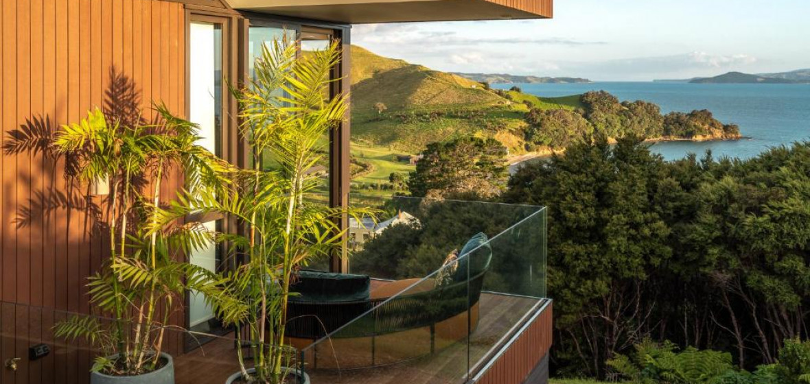 Omana Luxury Villa, Waiheke Island, New Zealand. Expert reviews and ...