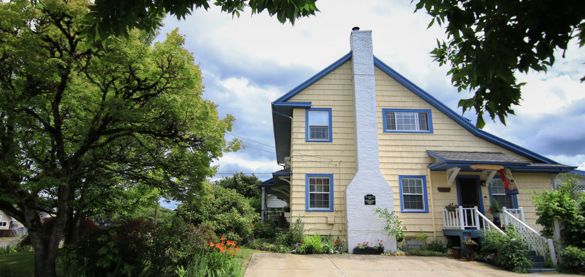 The Carlton Inn, Oregon Review | The Hotel Guru