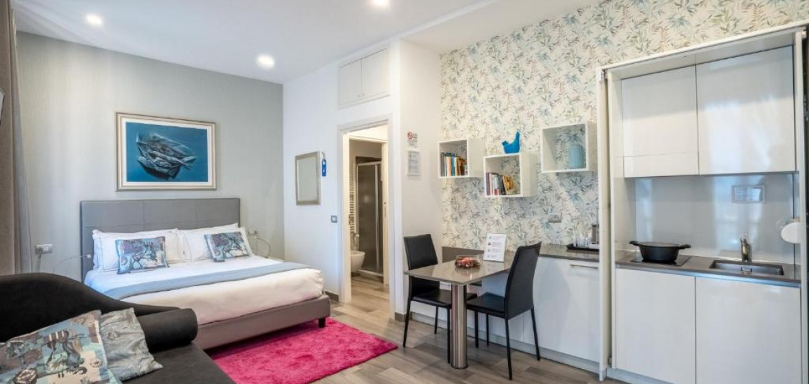 Monza City Rooms & Studios, Monza (Lombardy), Italy. Expert reviews and ...