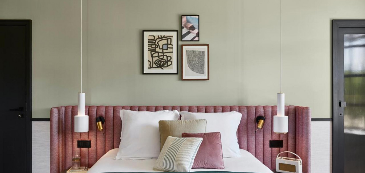 UP — Ultimate Provence Hotel, Côte d'Azur, France. Expert reviews and ...