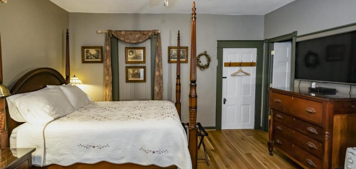 Stone House Inn, Crawford Review | The Hotel Guru