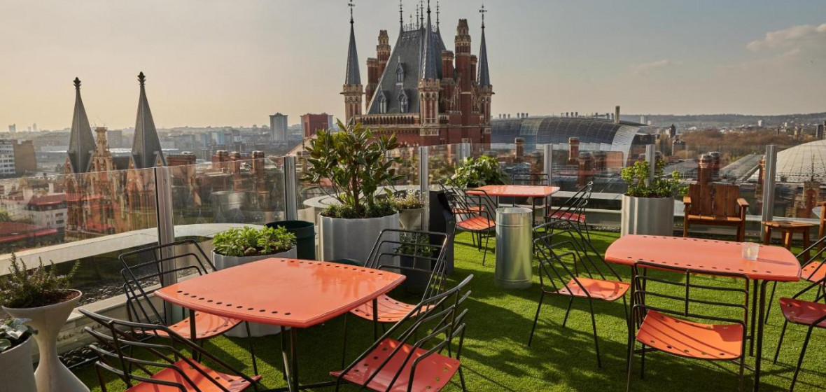 The Standard London, London (Kings Cross). Expert reviews and ...