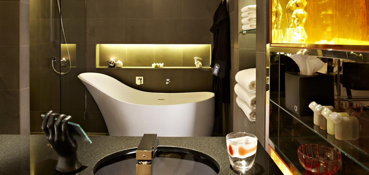 QT Sydney, Sydney Review | The Hotel Guru