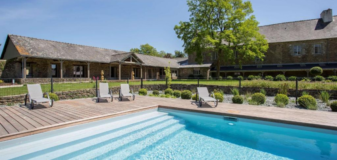 Hotel de L'Abbaye, Normandy, France. Expert reviews and highlights ...