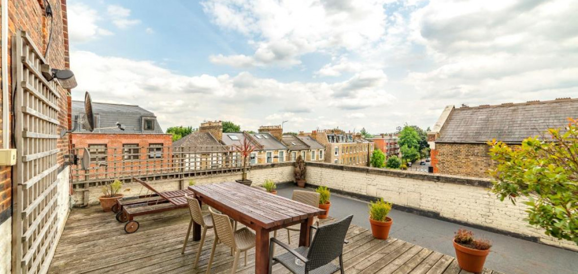 The Rose and Crown, Hackney, London Review | The Hotel Guru