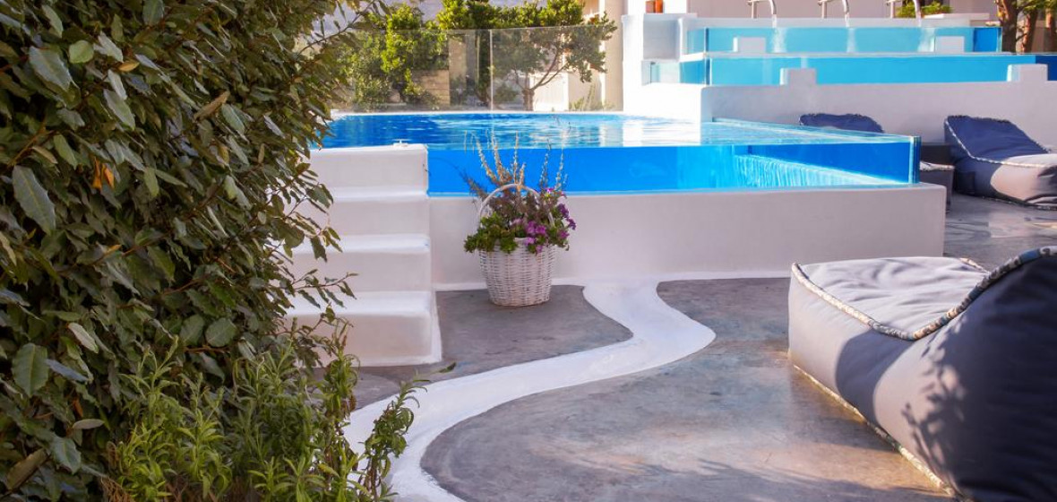 Micra Anglia, Andros Review | The Hotel Guru