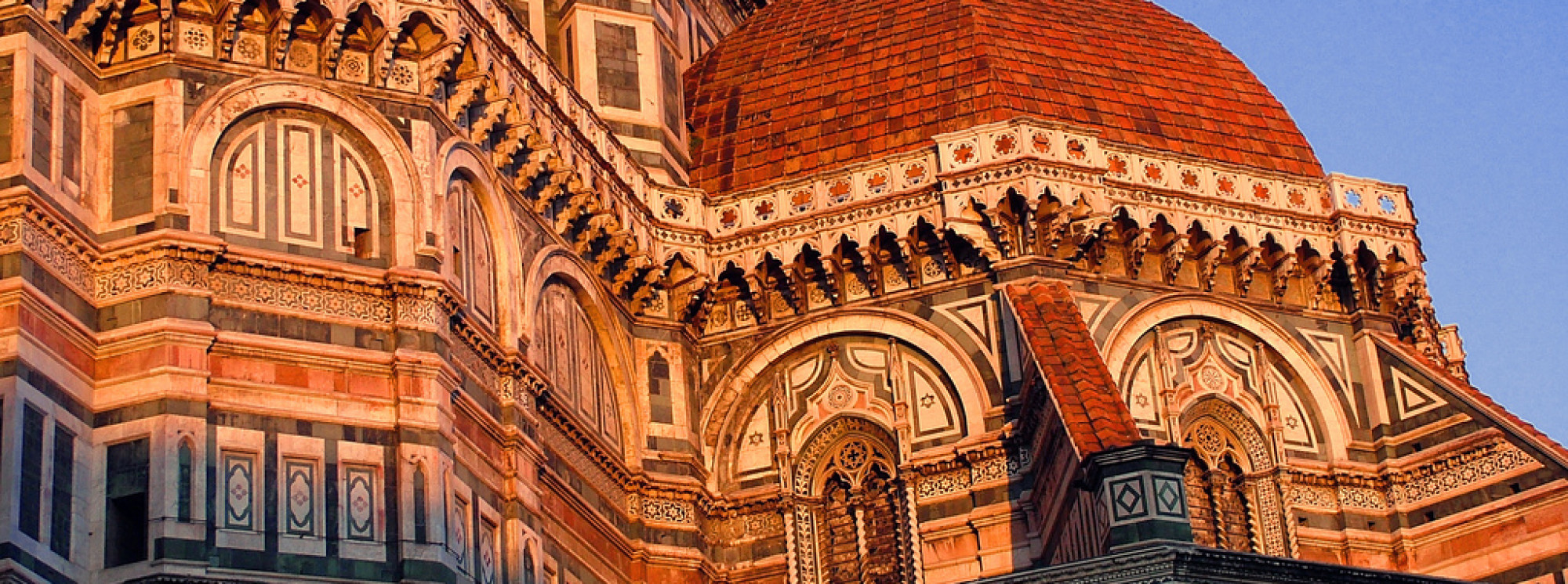 The Hotel Guru - what the experts say.