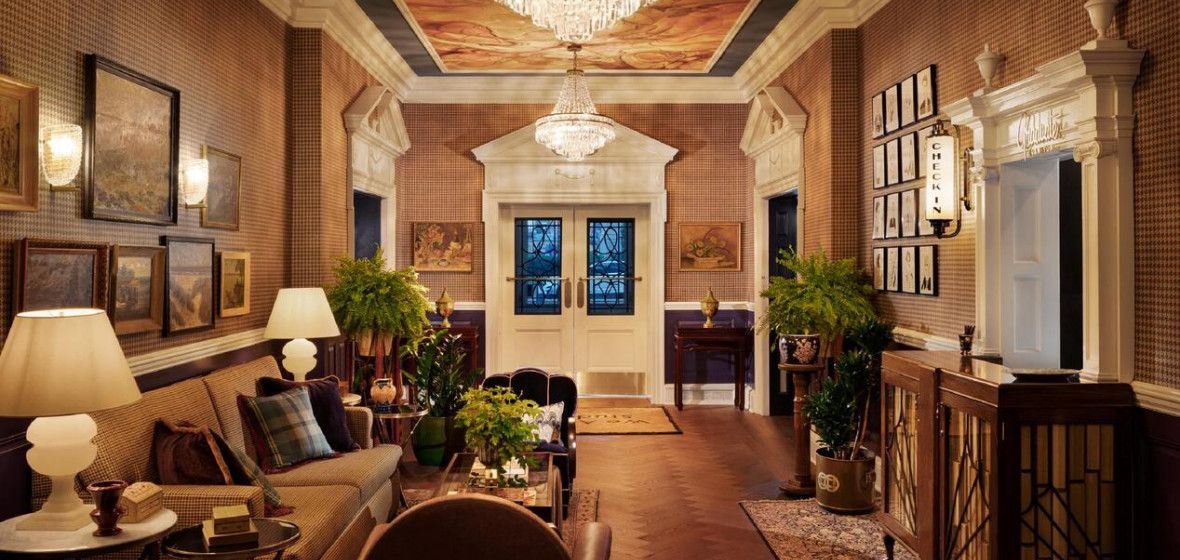 Graduate Evanston, Illinois Review | The Hotel Guru