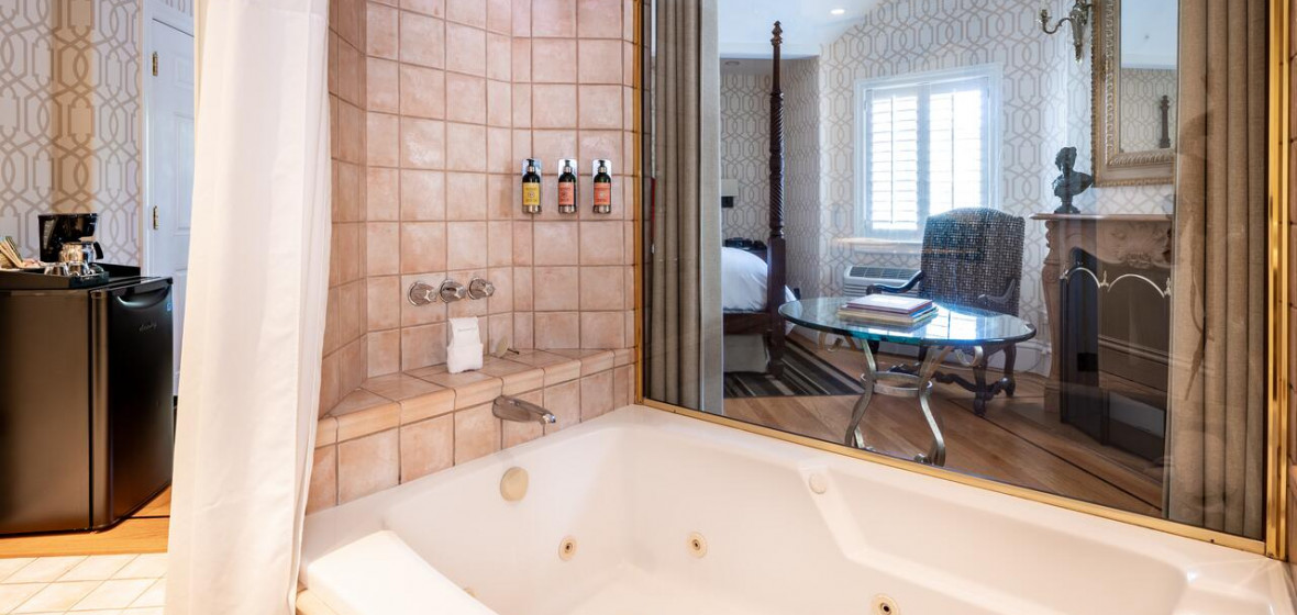 The Bergson, Calistoga Review | The Hotel Guru