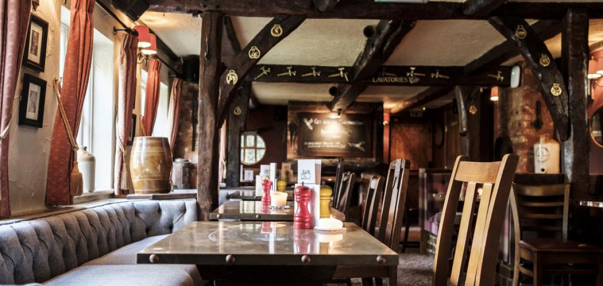 The Pilgrim Inn, Hampshire Review | The Hotel Guru
